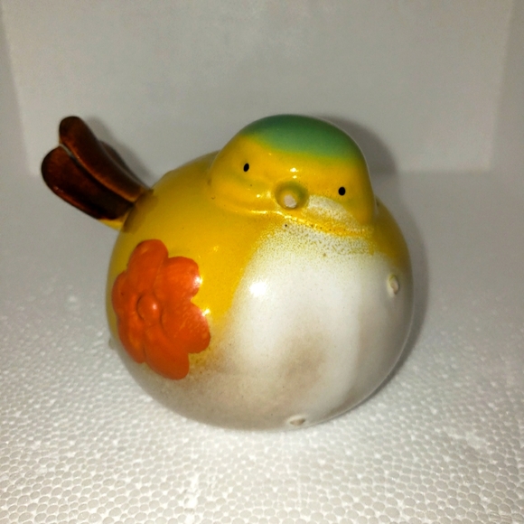 Accents | Yellow Singing Bird Figurine | Poshmark